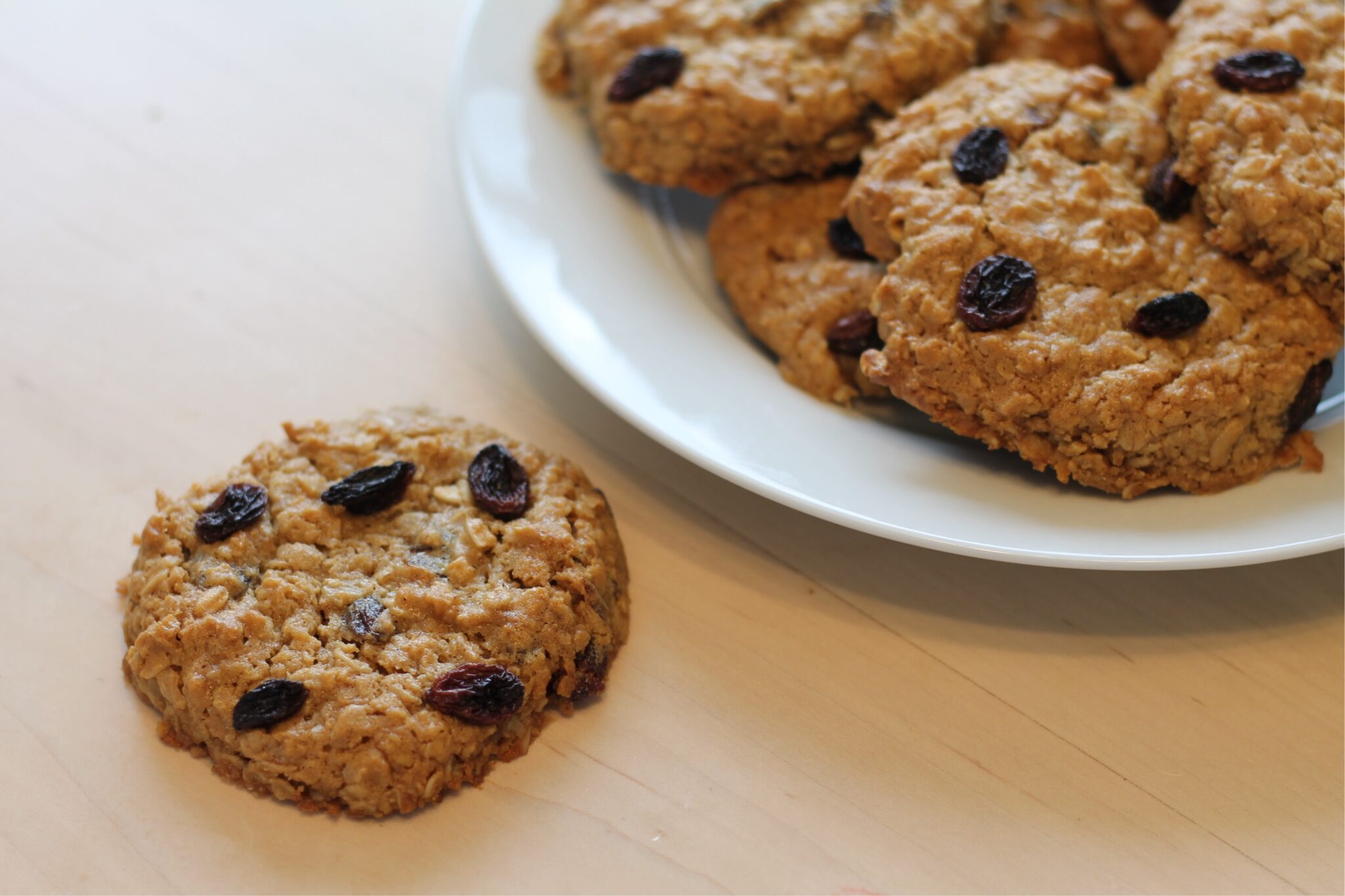 Costco Copycat Oatmeal Raisin Cookies, Nut Free, Top 9 Free - The ...